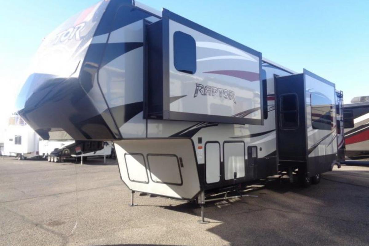 2017 Keystone Raptor 352TS in Danville, GA